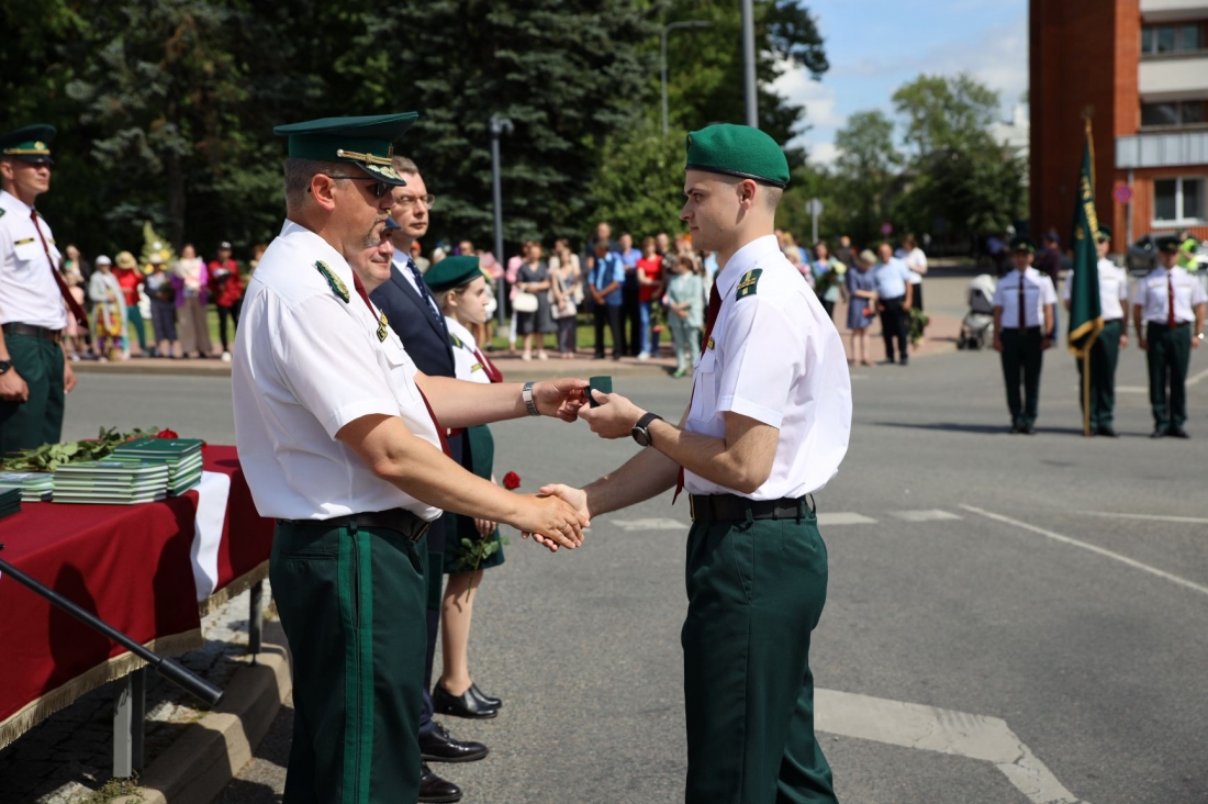 Aizvadīti Valsts robežsardzes koledžas izlaidumi - Sabiedrība ...